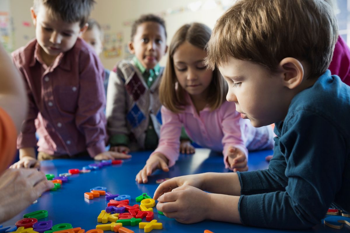 Learning How To Use A Alphabet Arc And Other Teaching Ideas