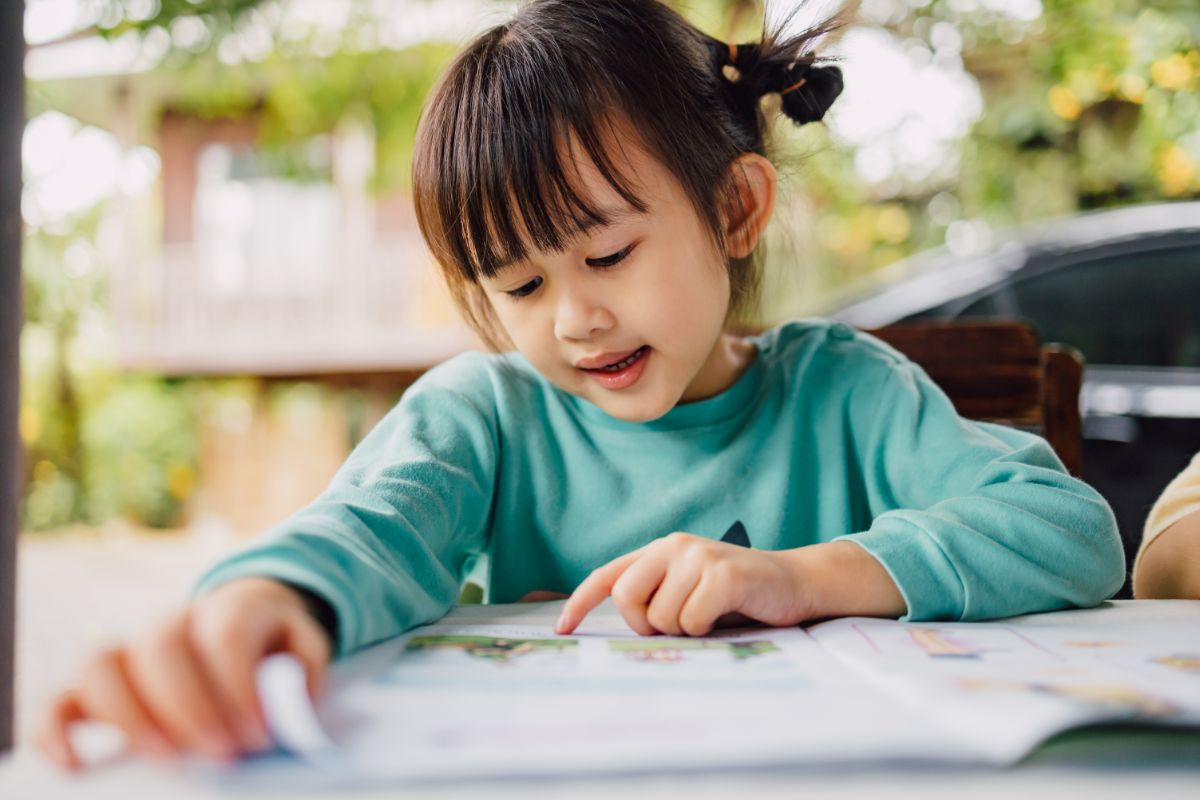 The Hands-Down Best Reading Curriculum For Kindergarten Homeschoolers
